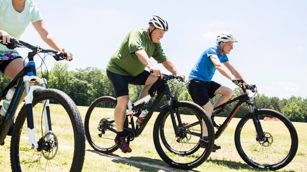 12 Best Bikes for Seniors [ June 2022 ]